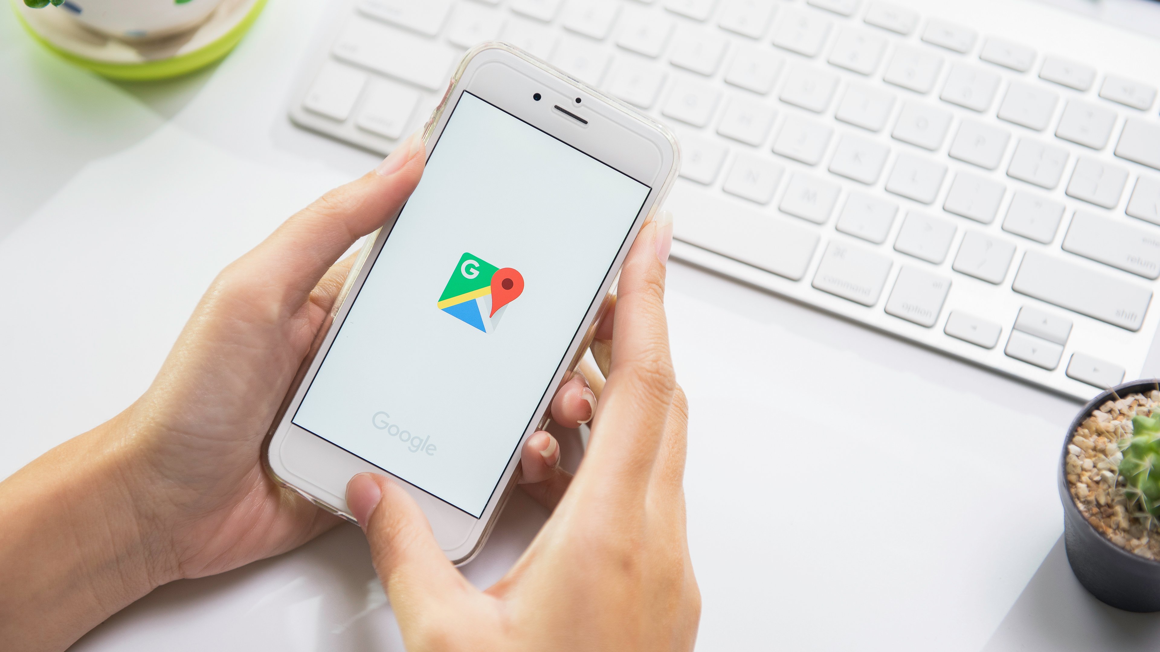 How to use Street View in split-screen mode on Google Maps